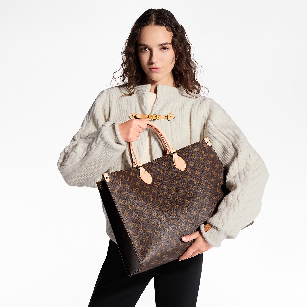 OnTheGo GM Mon Monogram Monogram - Personalisation | LOUIS VUITTON
